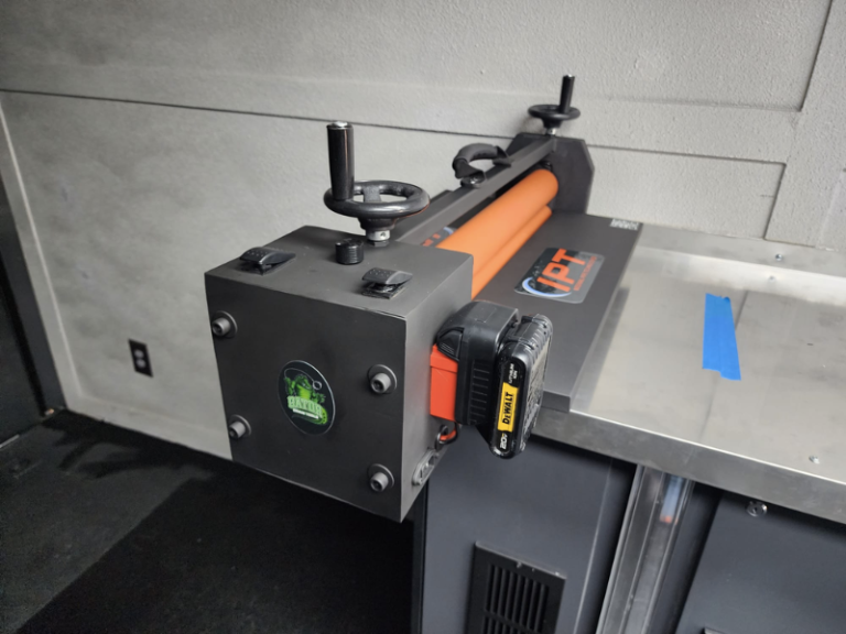 Trenchless Pipe Lining Trailers | Trenchless Technology Manufacturers